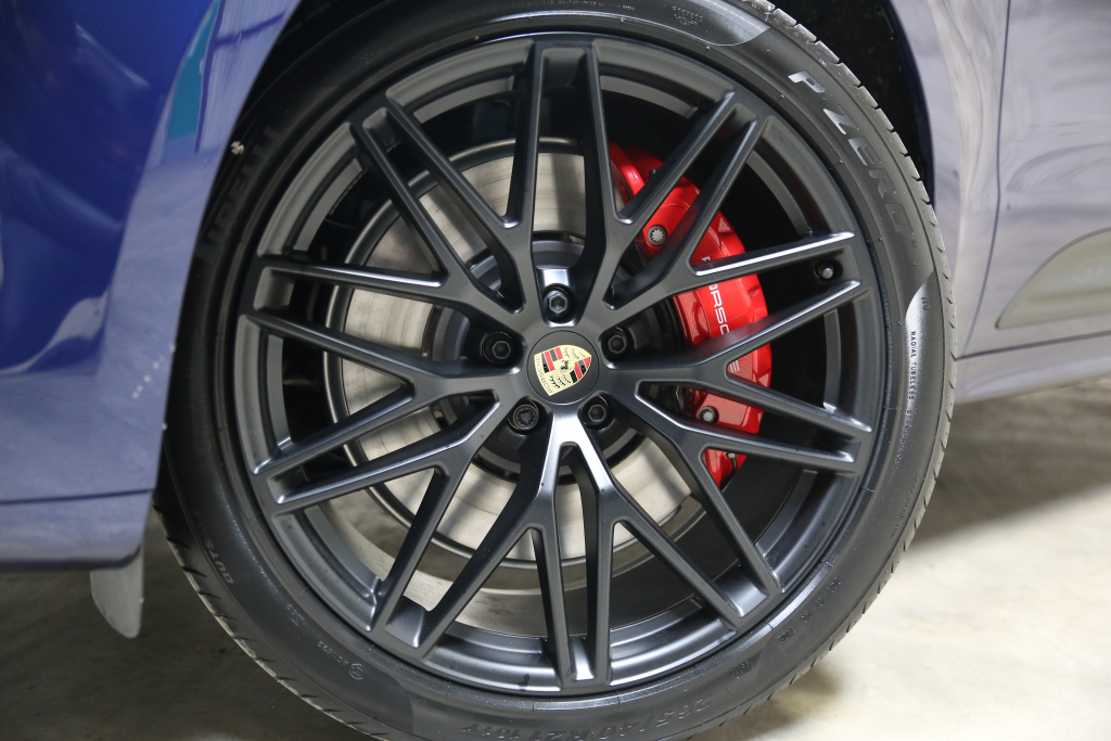 PORSCHE MACAN ESTATE – Global - Extraordinary Fleet Solutions