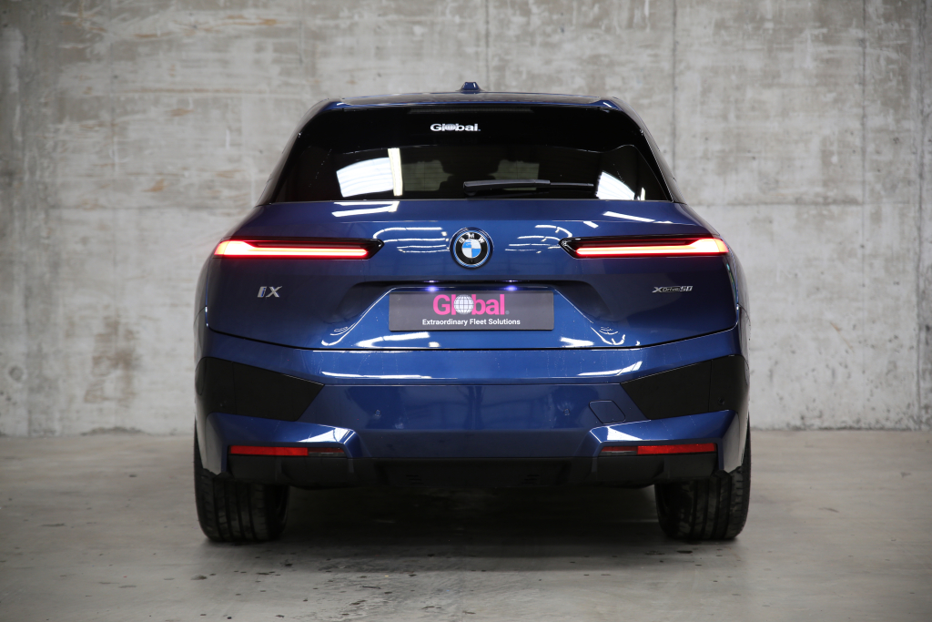 BMW iX ESTATE – Global - Extraordinary Fleet Solutions