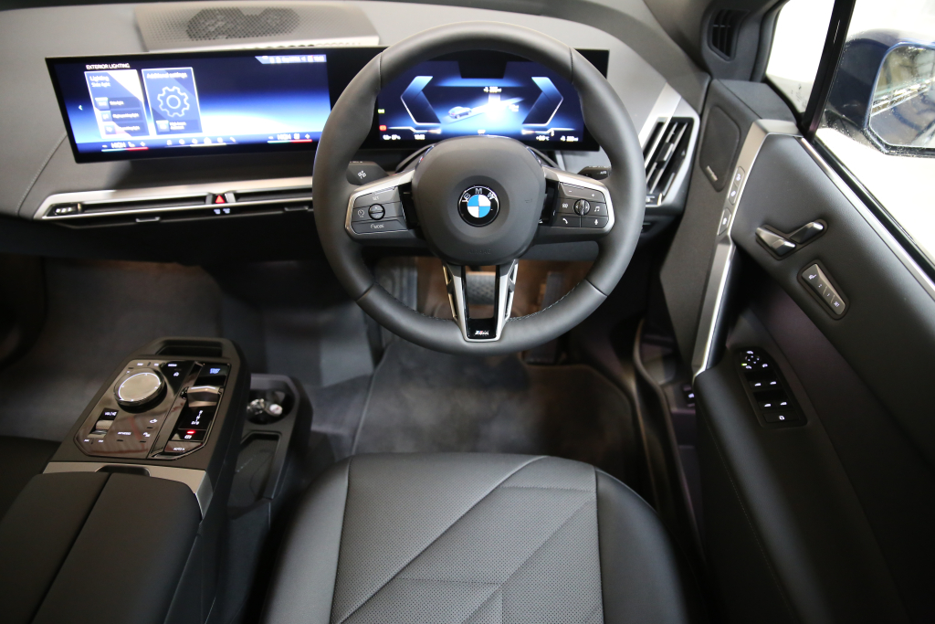 BMW iX ESTATE – Global - Extraordinary Fleet Solutions