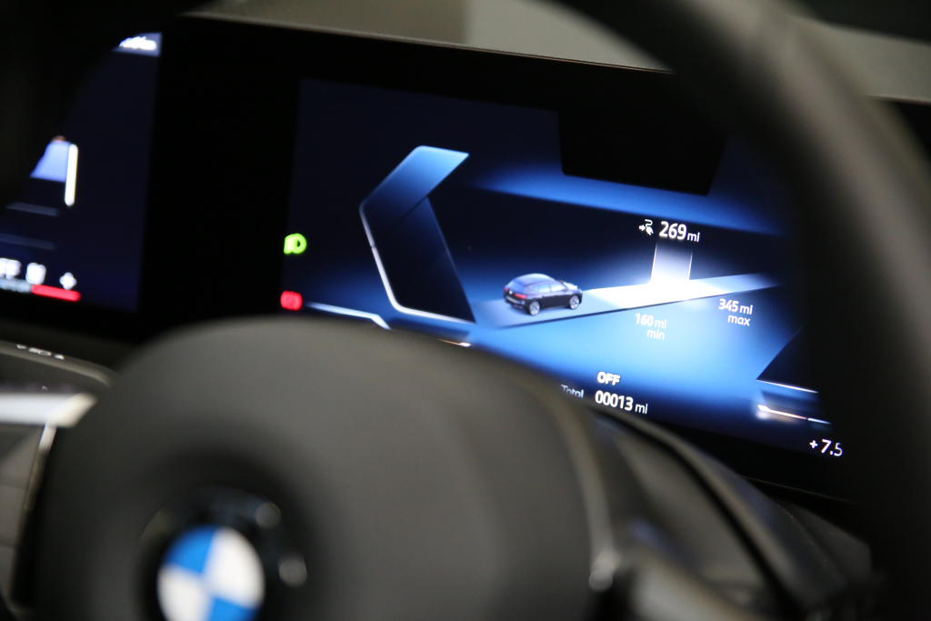 BMW iX ESTATE – Global - Extraordinary Fleet Solutions